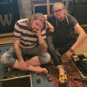 KNASTERBART - Süffisanter Folkrock der ganz besonderen Art!